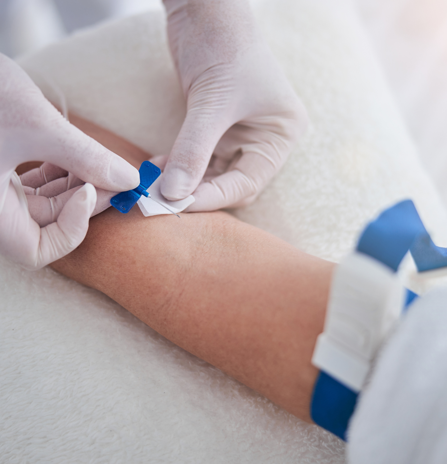 IV Therapy Treatment in San Antonio | LIV Dermatology